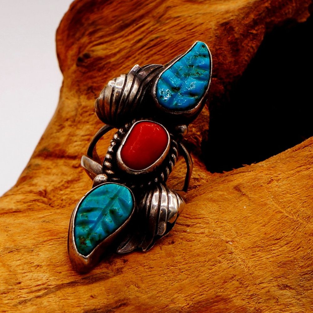 1970 Vintage Navajo Carved Turquoise Leaf & Coral Sil… - Gem